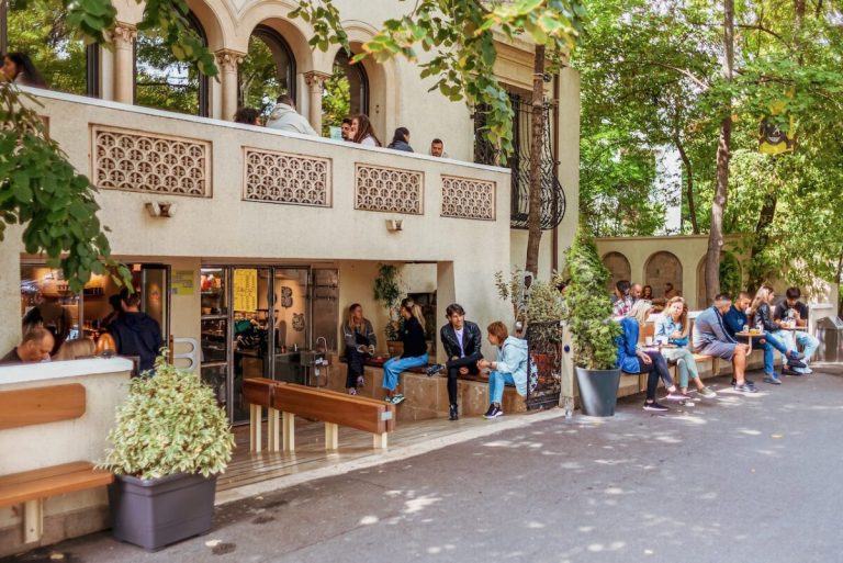 Bob Coffee Lab din București ajunge într-un top 100